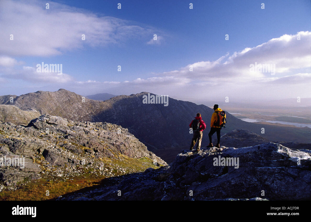 The twelve bens of connemara hi-res stock photography and images - Alamy