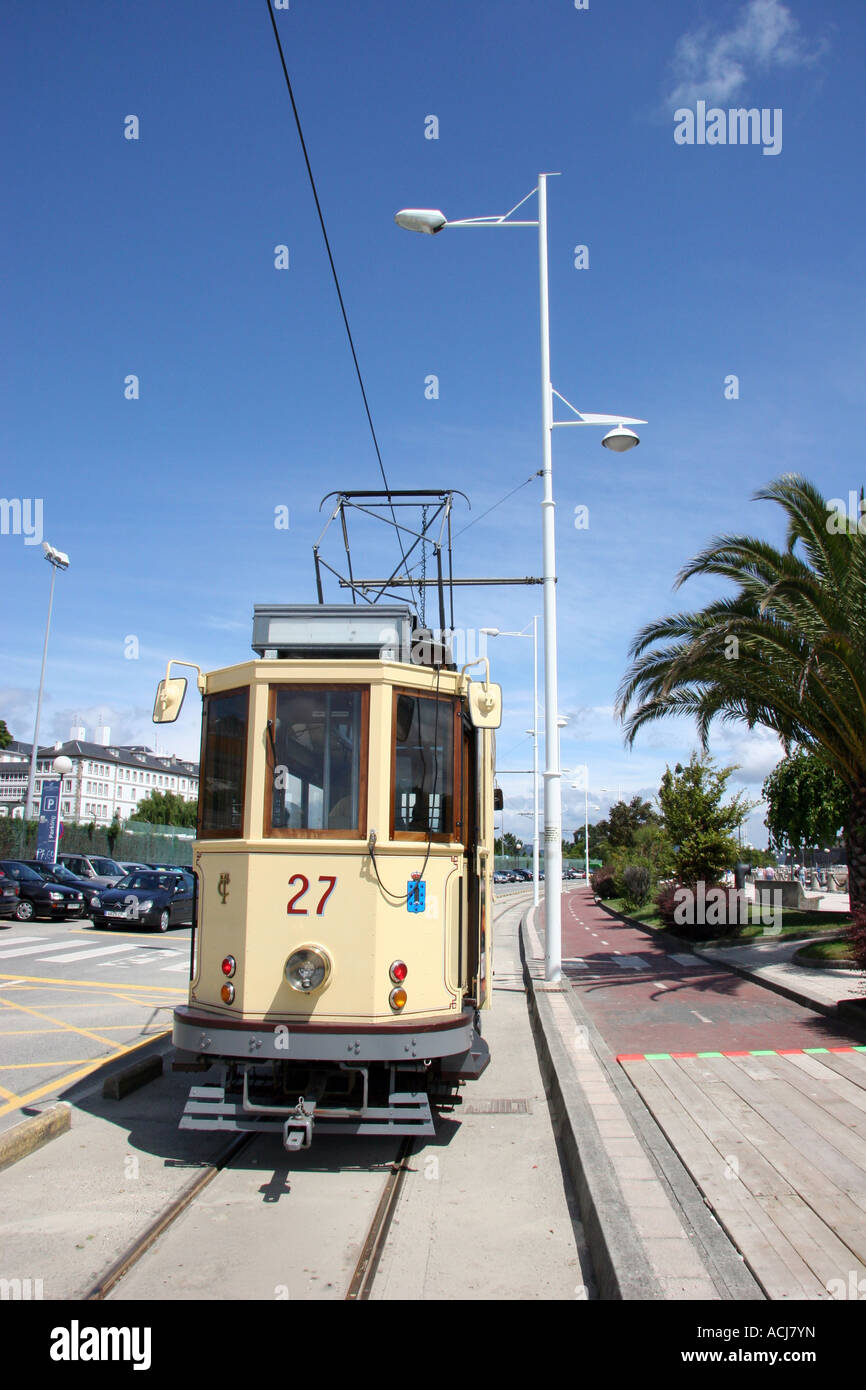 Number seven tram hi-res stock photography and images - Alamy