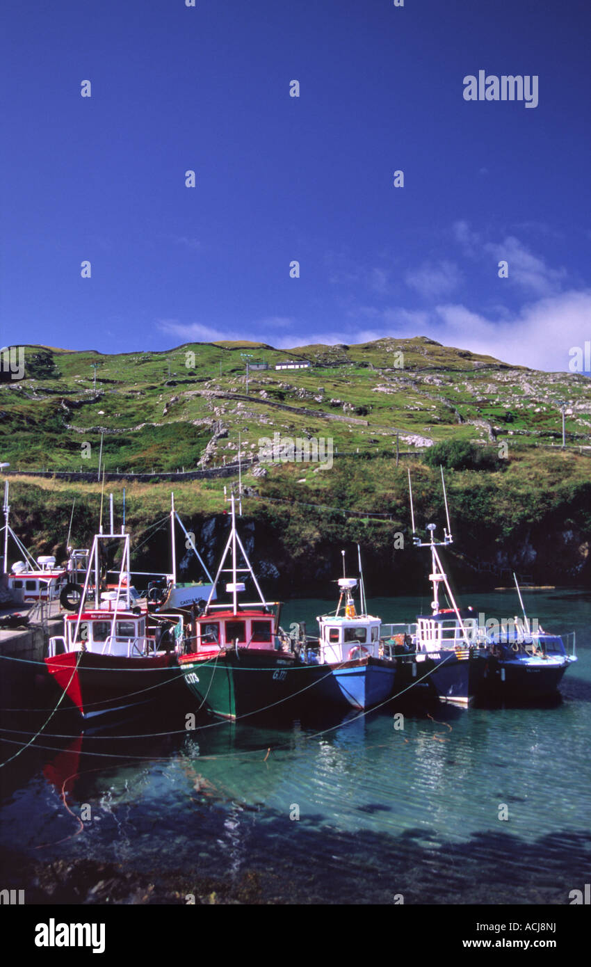 Small boat in harbour ireland hi-res stock photography and images - Alamy
