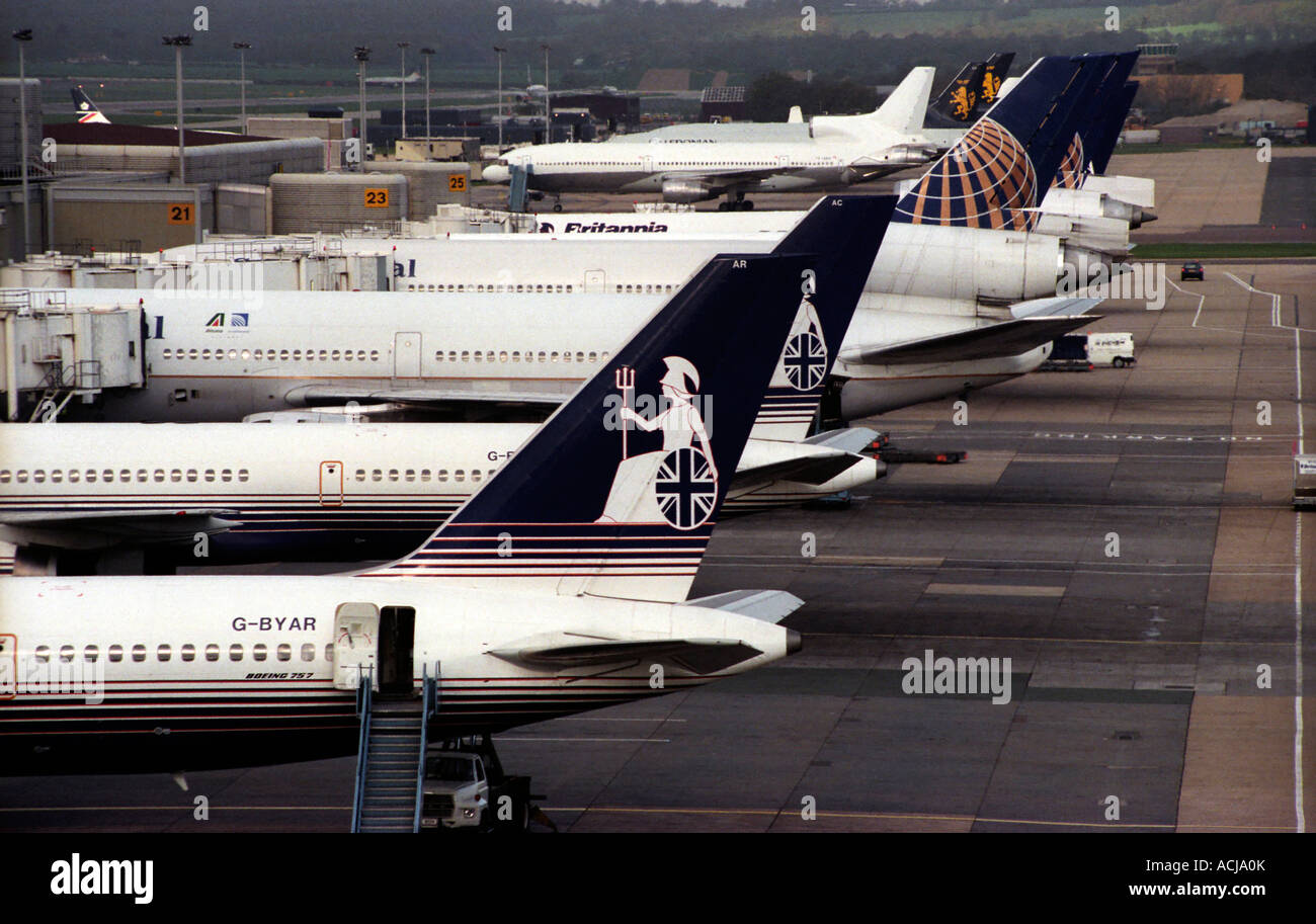 Aircraft tail fins hi-res stock photography and images - Alamy