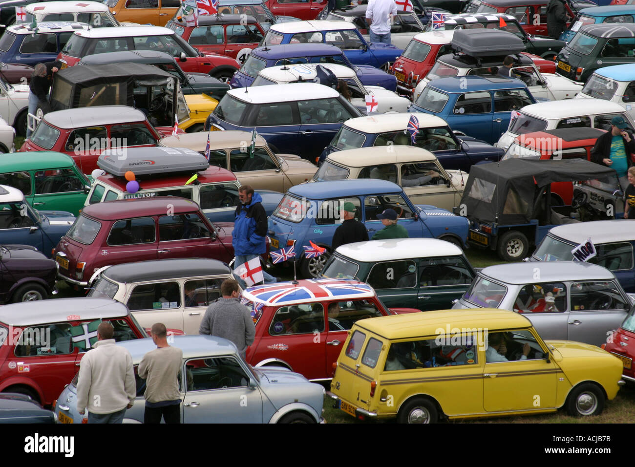 Mini owners club rally hi-res stock photography and images - Alamy