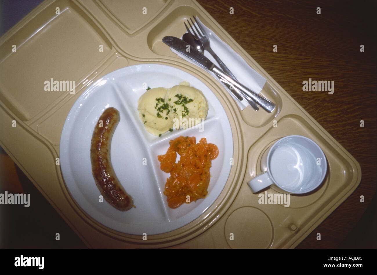 A tray of hospital food Stock Photo - Alamy