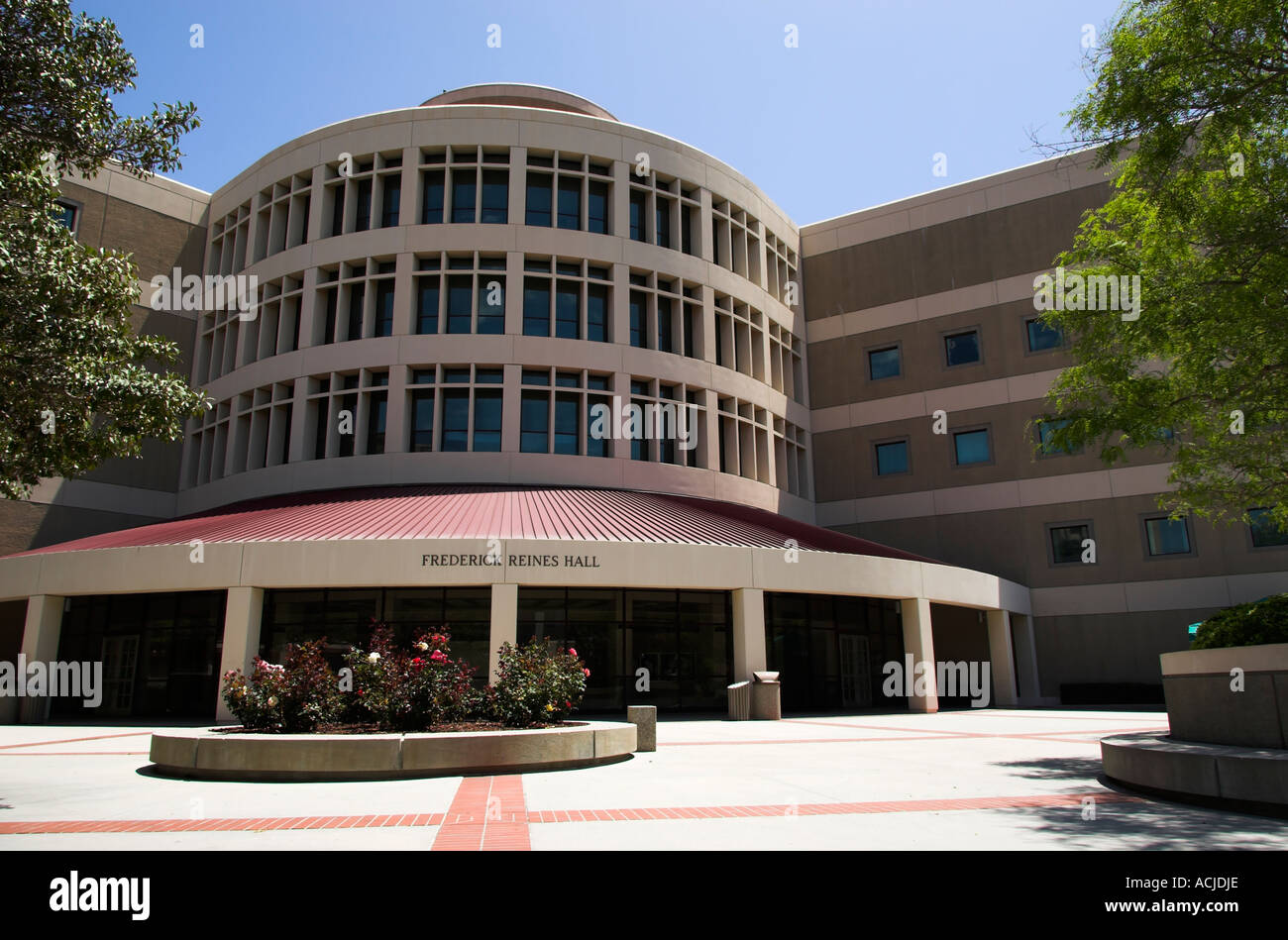 Frederick reines hall uci hi-res stock photography and images - Alamy