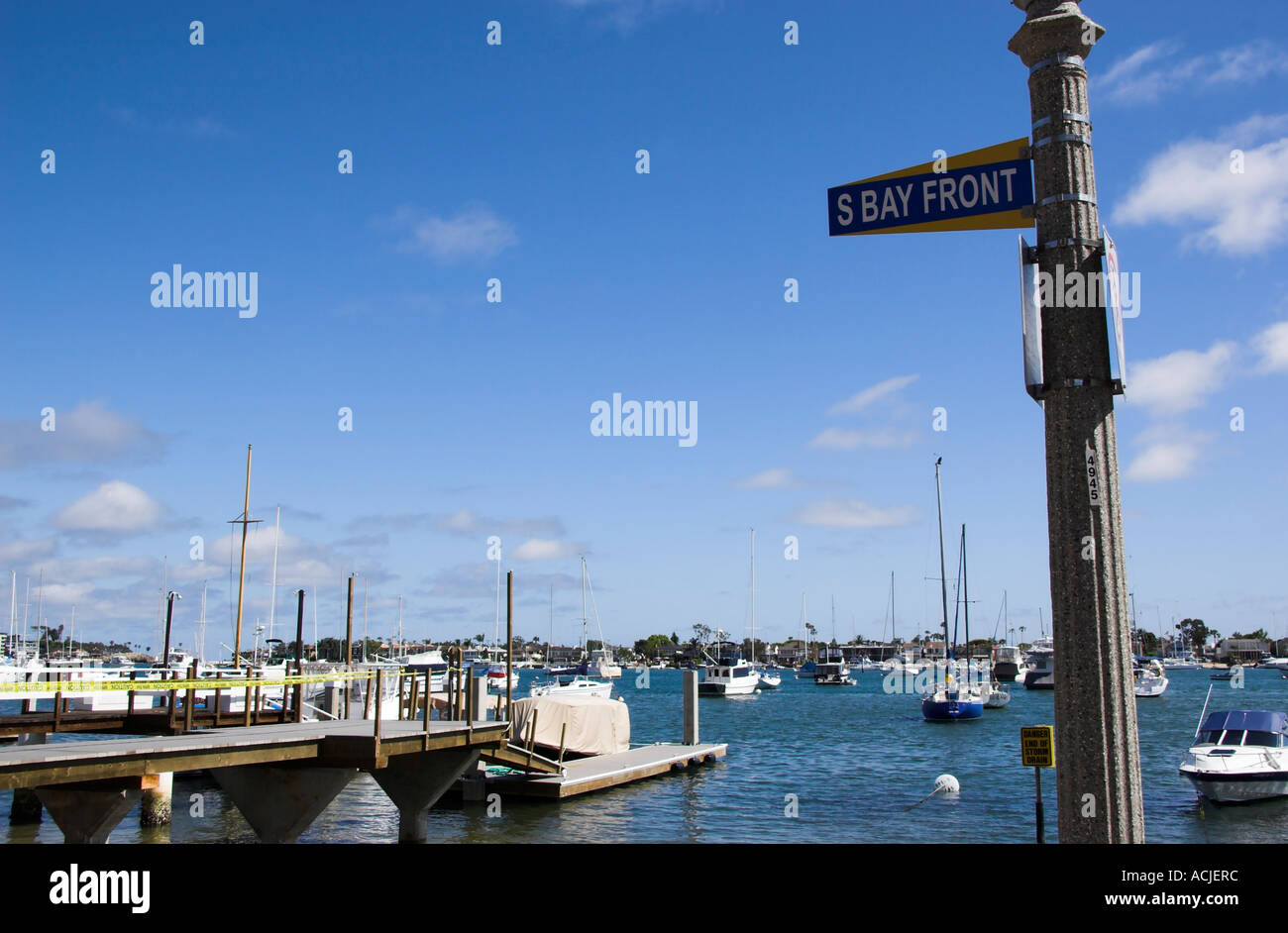 Balboa island newport beach harbour hi-res stock photography and images ...