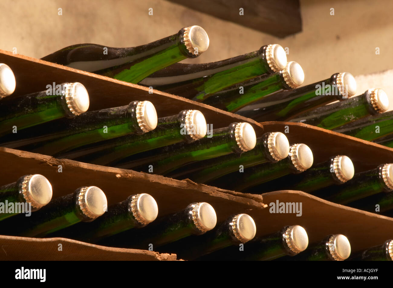 Crown cap hi-res stock photography and images - Alamy