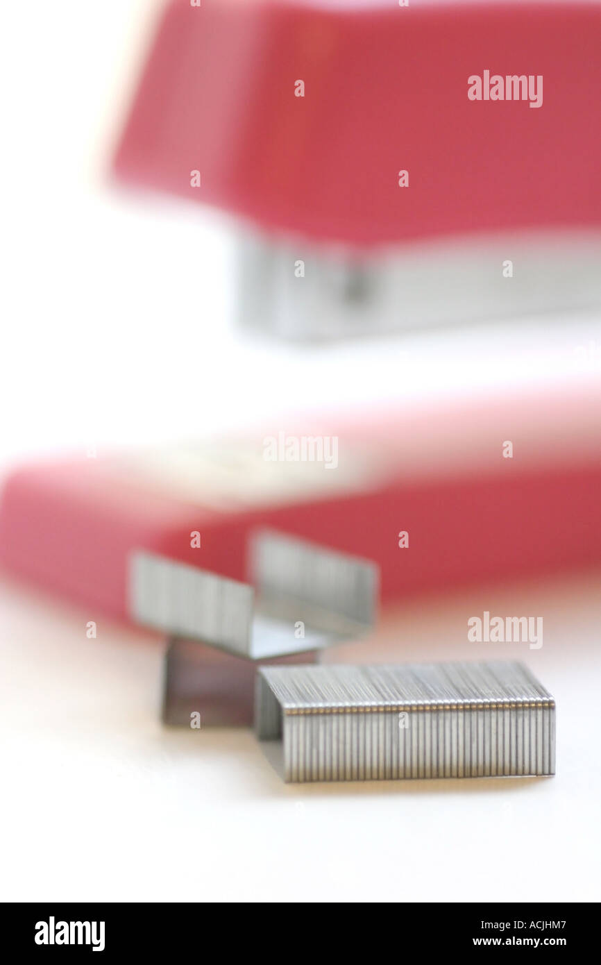 stapler and staples Stock Photo - Alamy