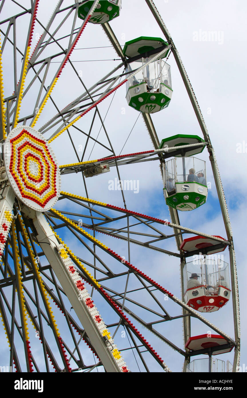 Fairground performer hi-res stock photography and images - Alamy
