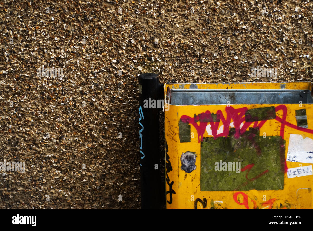 litter bin with graffiti Stock Photo - Alamy