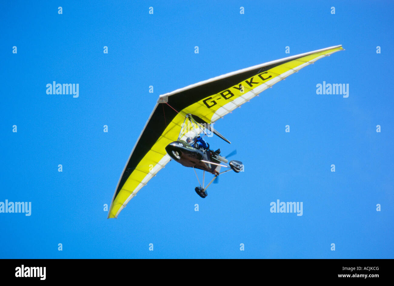 Microlight aircraft sky hi-res stock photography and images - Alamy