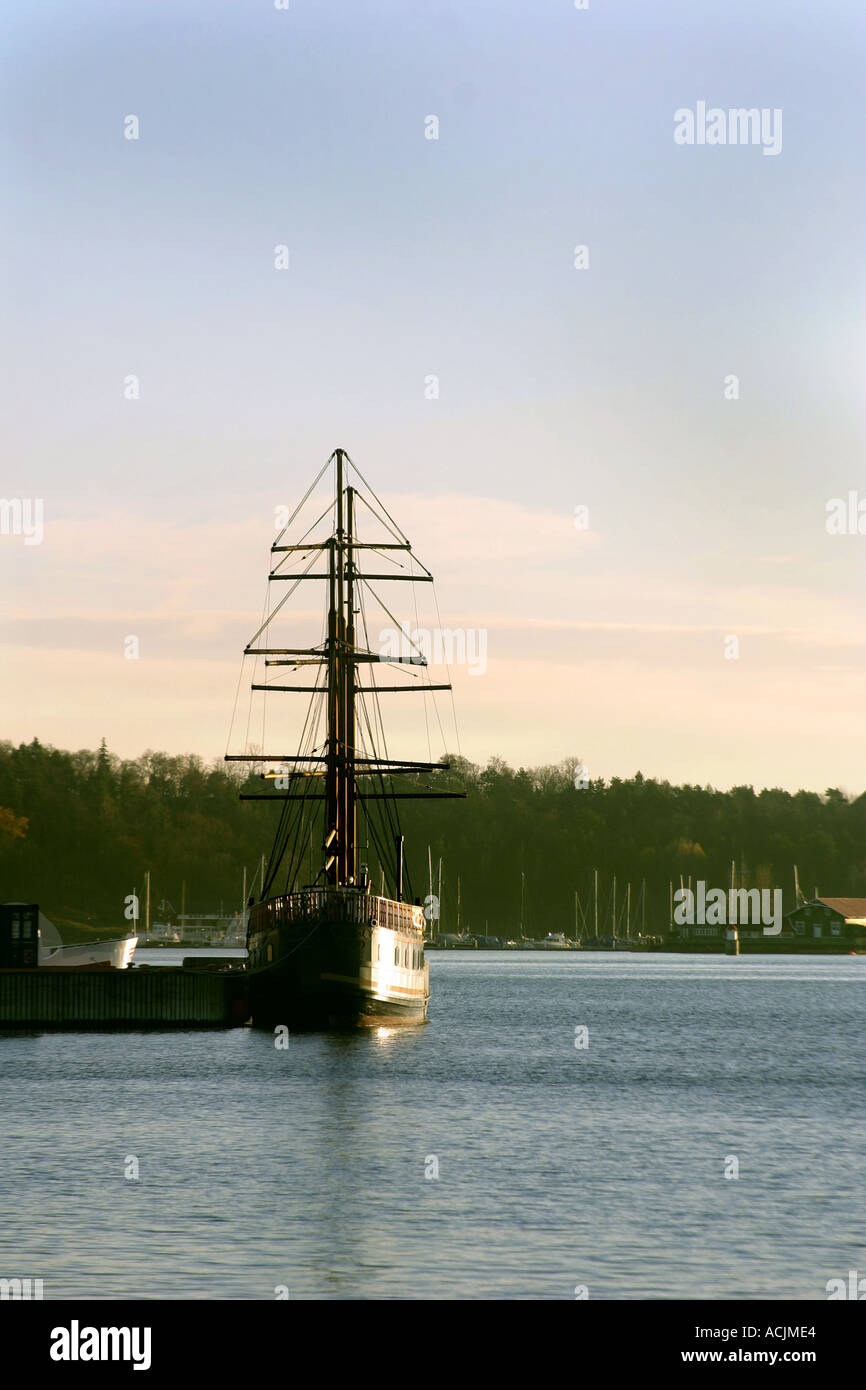 Oslo fjord wooden sailing boat hi-res stock photography and images - Alamy