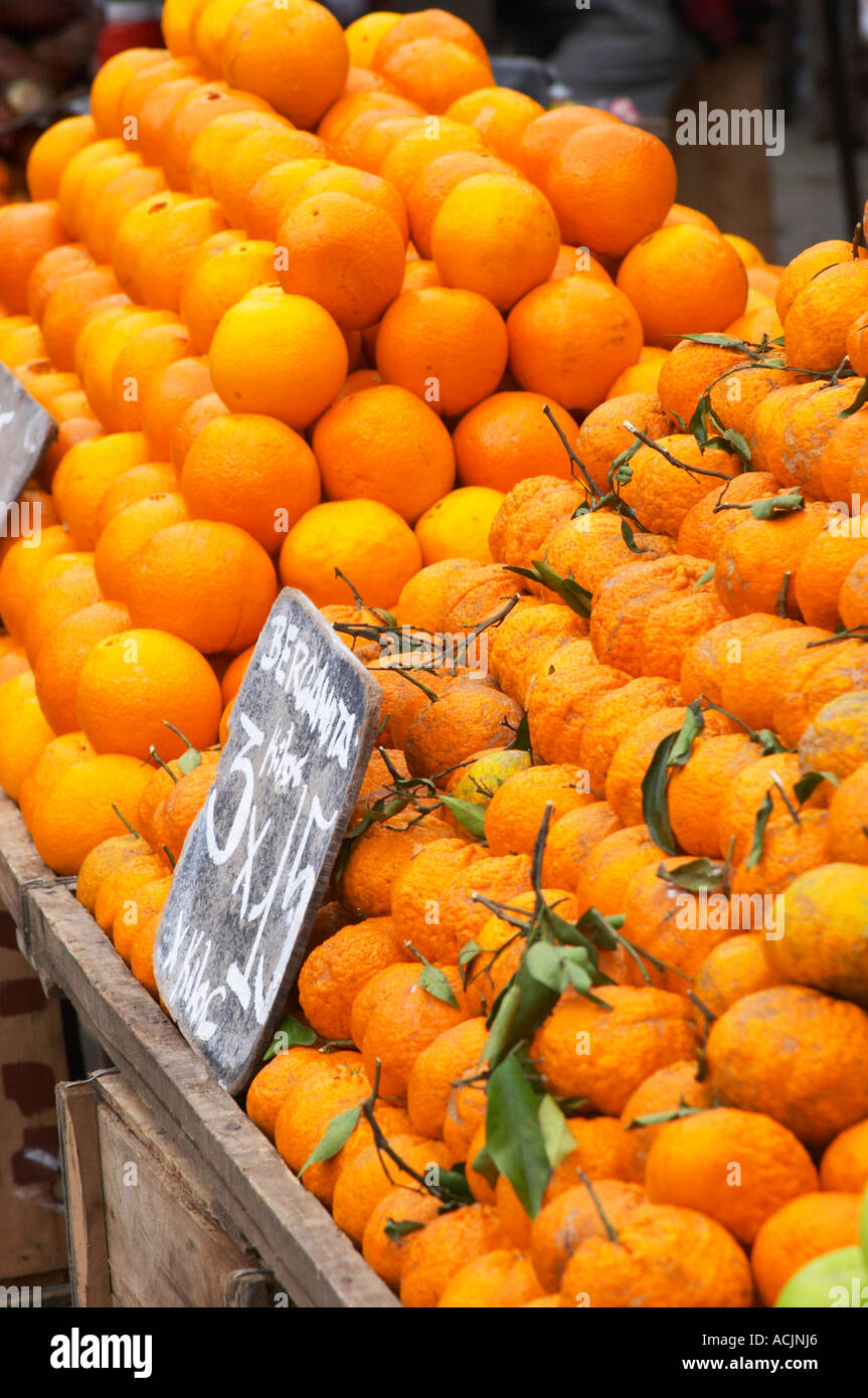 Merchant Selling Oranges High Resolution Stock Photography and Images ...