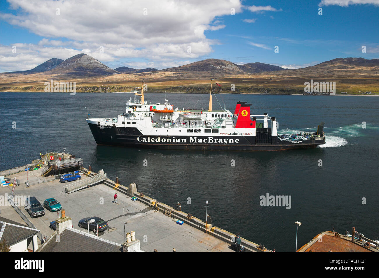 Caledonian macbrayne jura hi-res stock photography and images - Alamy