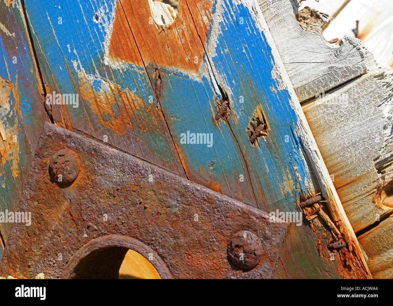 Wreck buildings hi-res stock photography and images - Alamy