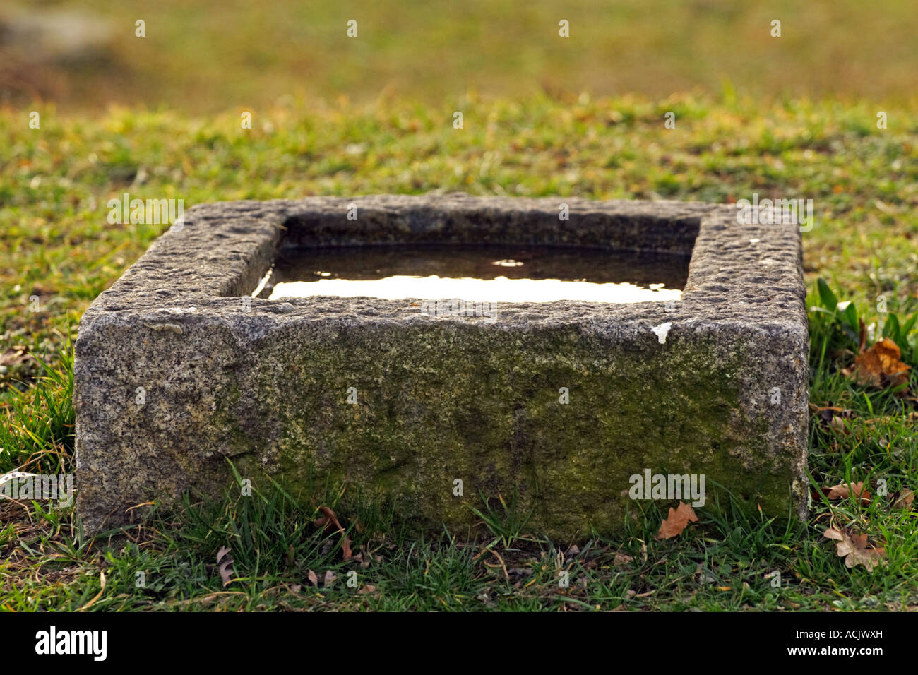 Stone water container hi-res stock photography and images - Alamy