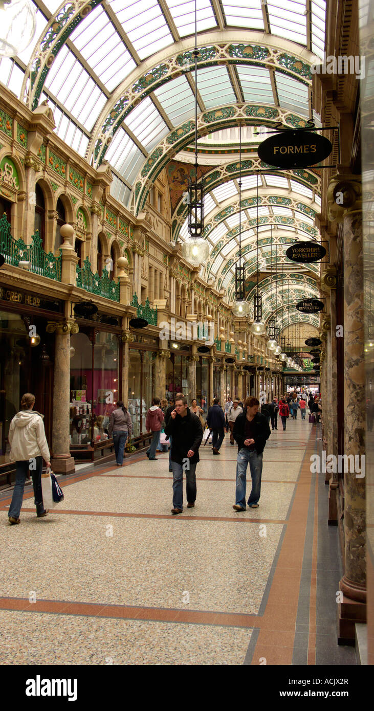 Victoria Shopping Arcade Leeds Stock Photo - Alamy