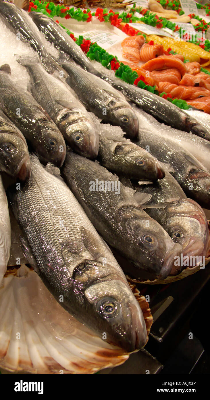 Leeds fish market hi-res stock photography and images - Alamy