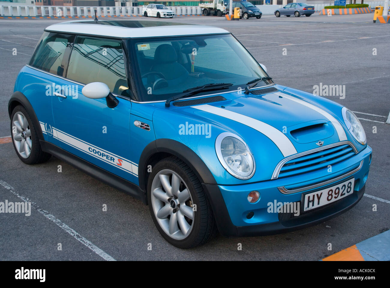 Rover mini cooper car hi-res stock photography and images - Alamy
