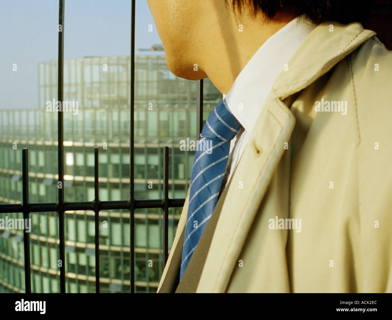 Man peering from window hi-res stock photography and images - Alamy