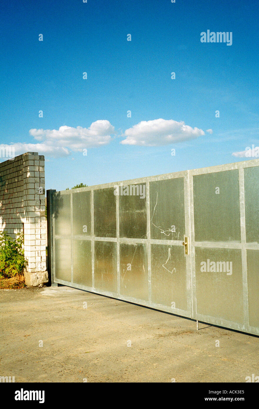 Blocked entryway hi-res stock photography and images - Alamy