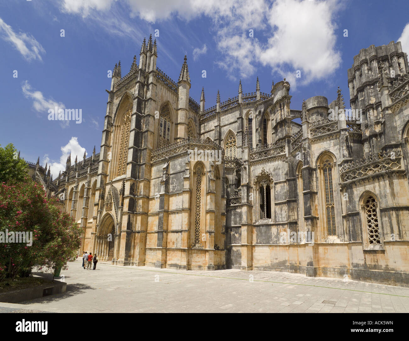 Monastery monastery exterior hi-res stock photography and images - Alamy