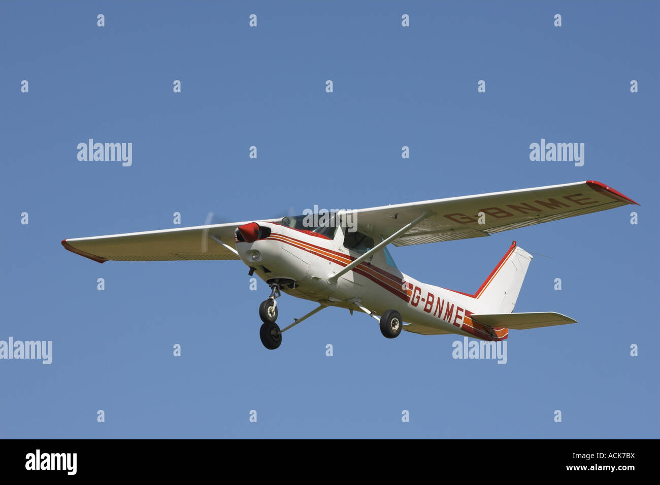 Cessna 152 Side View