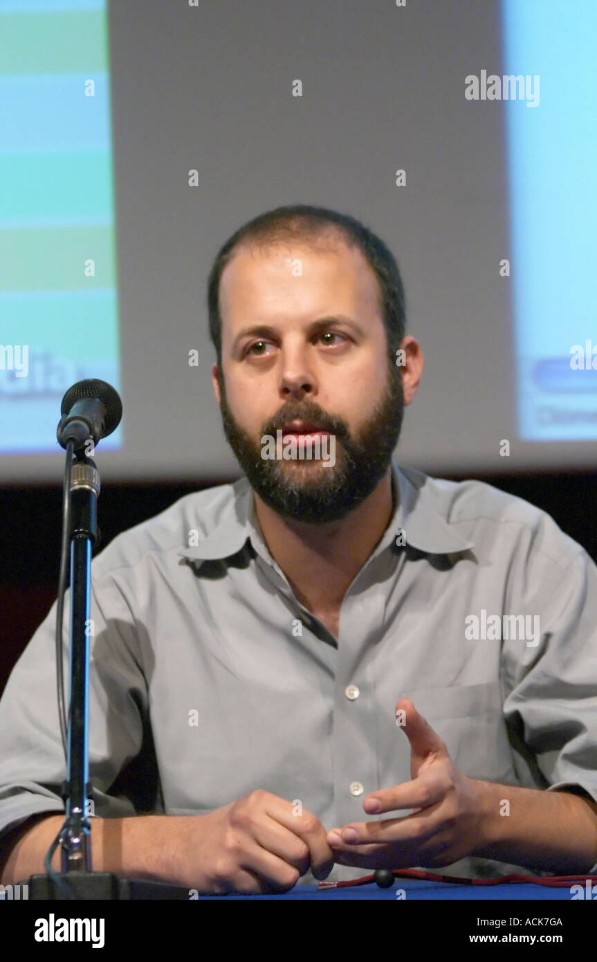 Web 2 0 summit hi-res stock photography and images - Alamy