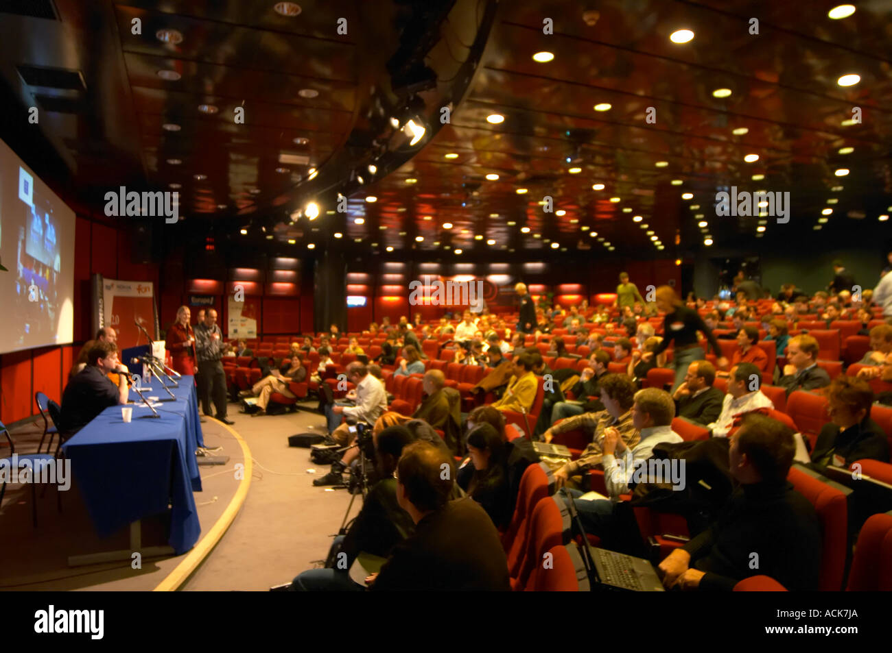 Audience In Amphitheatre High Resolution Stock Photography and Images ...