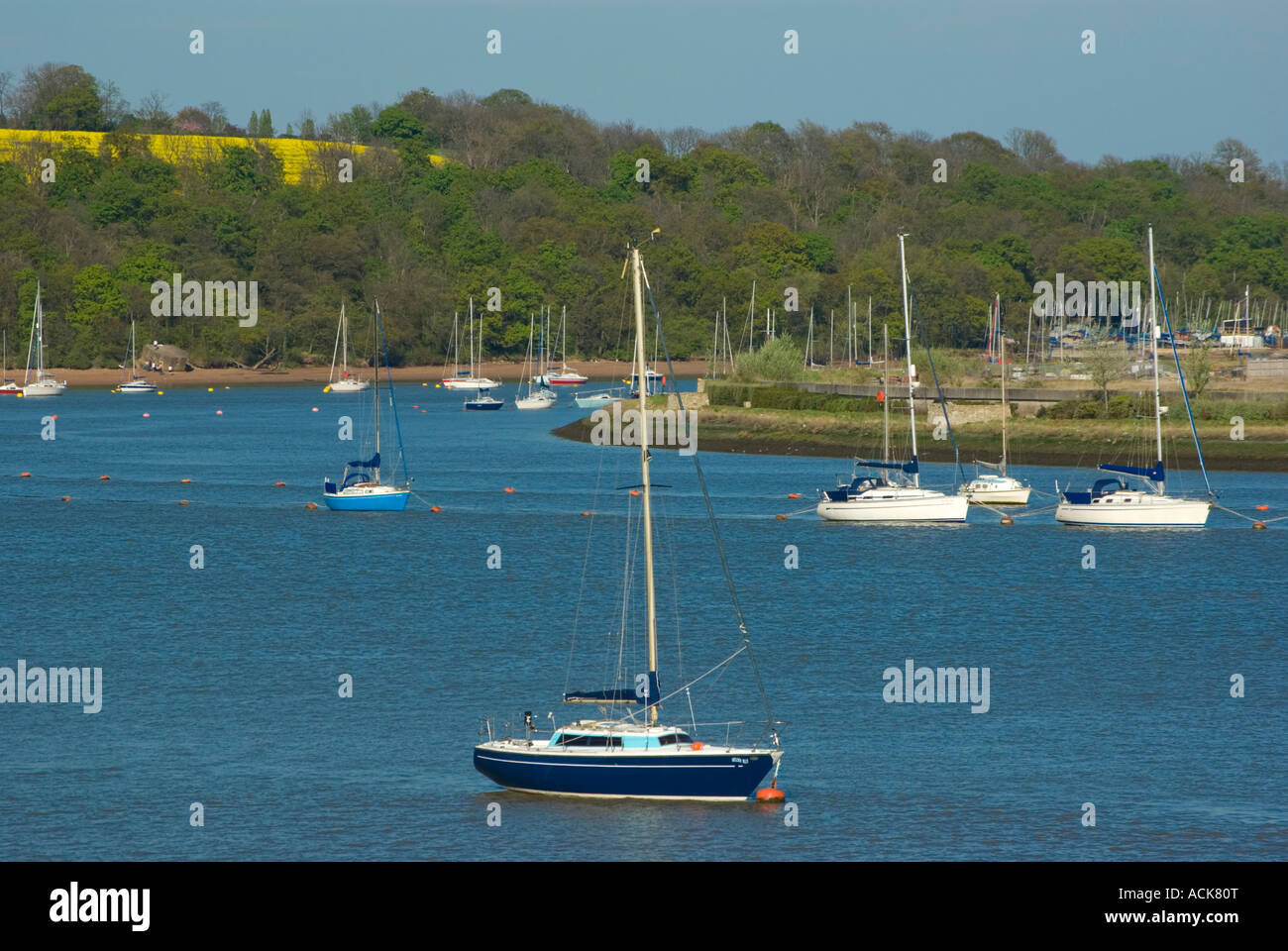 Kent medway estuary hi-res stock photography and images - Alamy
