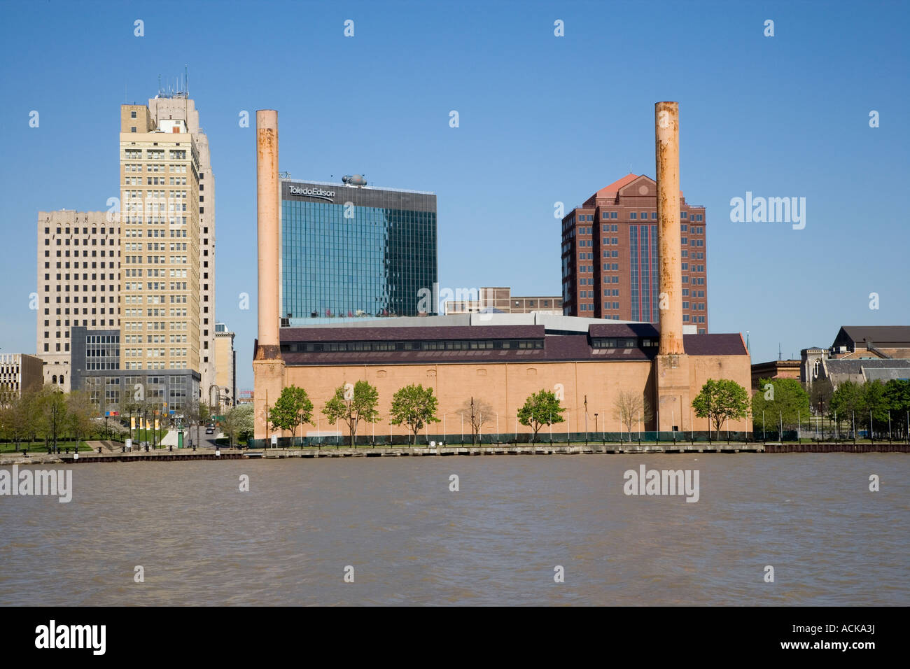 Ohio river docks hi-res stock photography and images - Alamy