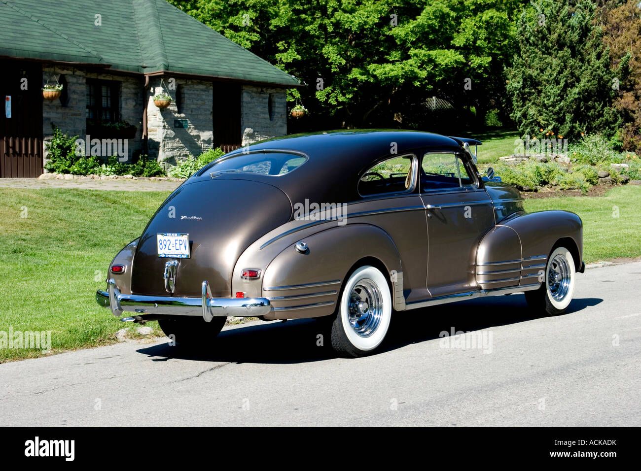 1942 Chevrolet Special DeLuxe Fleetline Aerosedan Stock Photo - Alamy