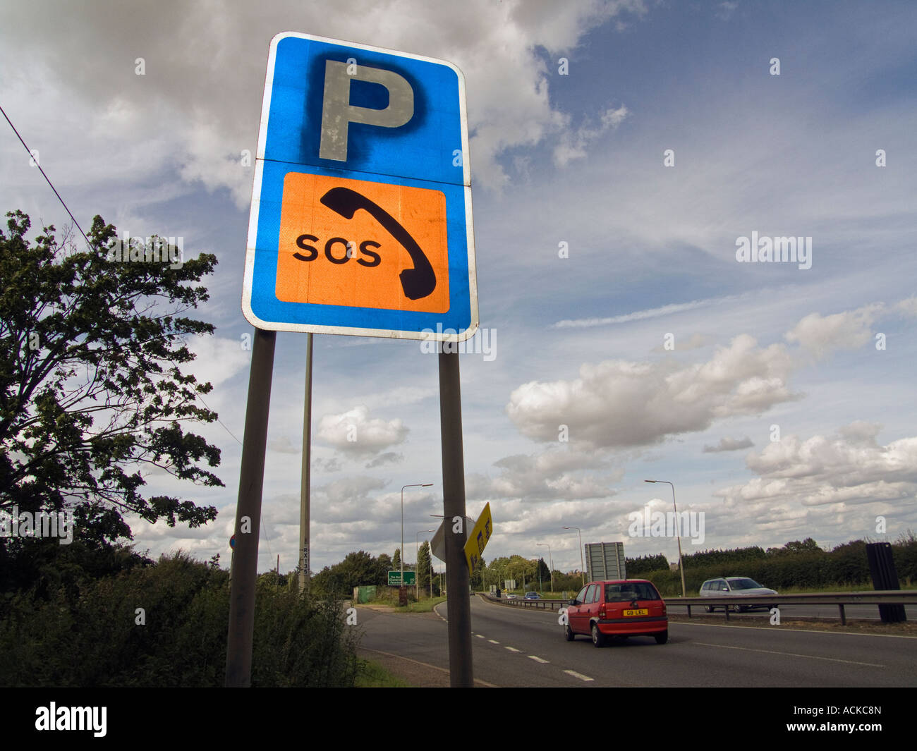 P road sign hi-res stock photography and images - Alamy