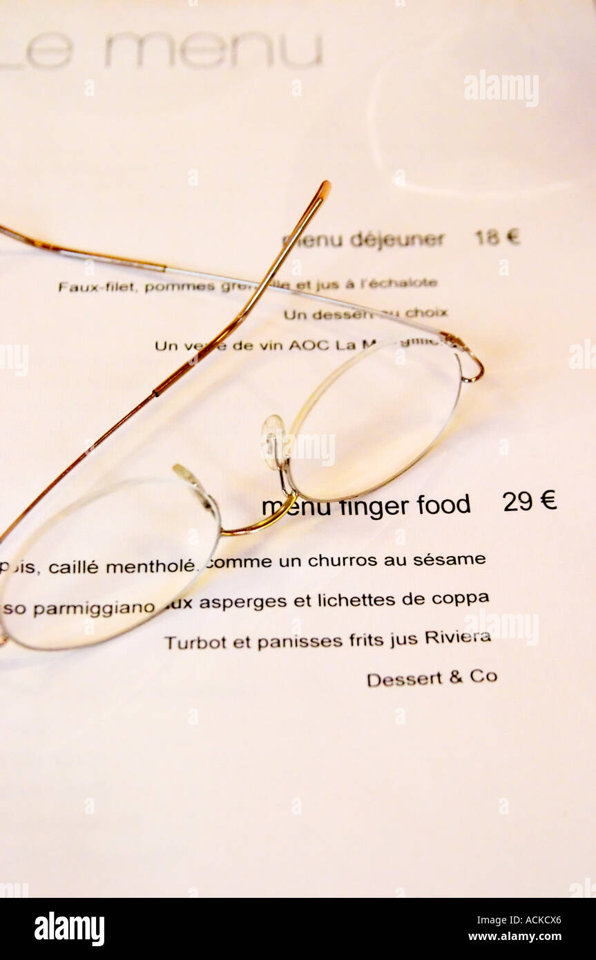 Le menu du restaurant hi-res stock photography and images - Alamy