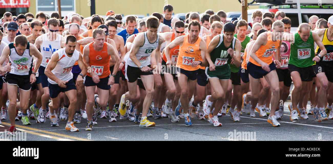 5K race starting line Stock Photo - Alamy