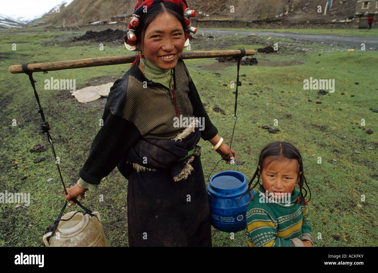 Bringing water hi-res stock photography and images - Alamy