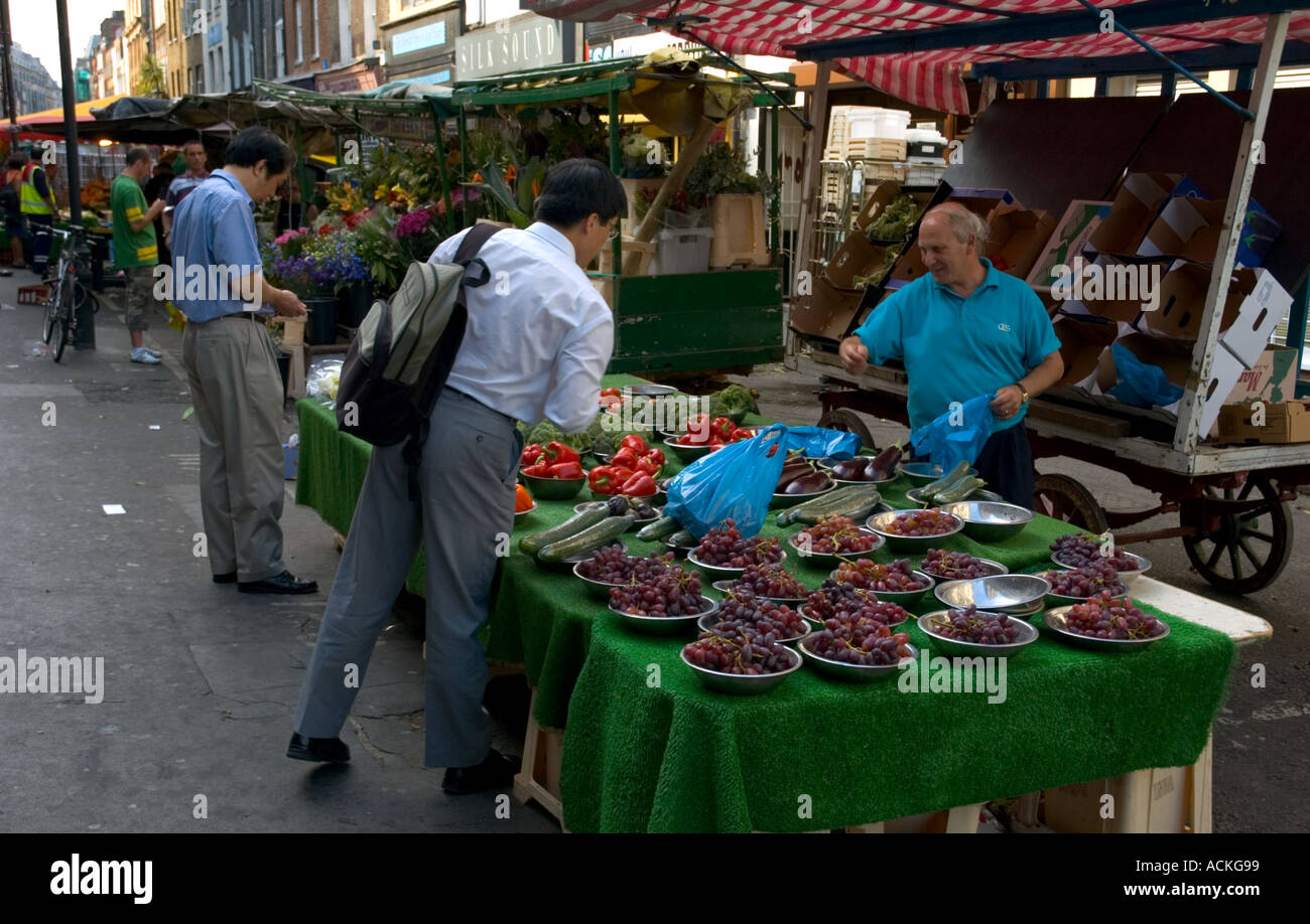 Berwick street market hi-res stock photography and images - Alamy