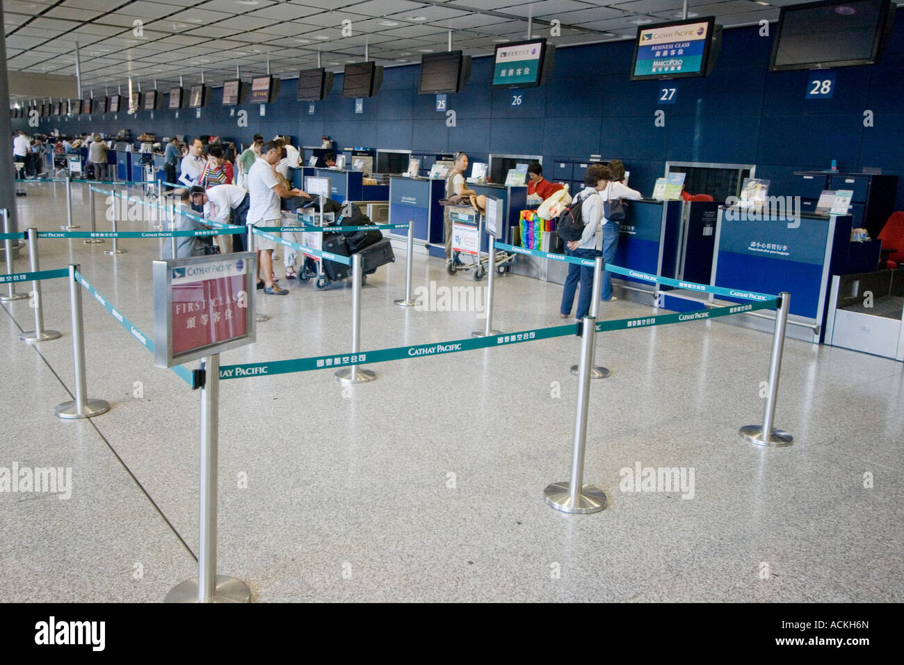 Airport express check in hong kong hi-res stock photography and images ...