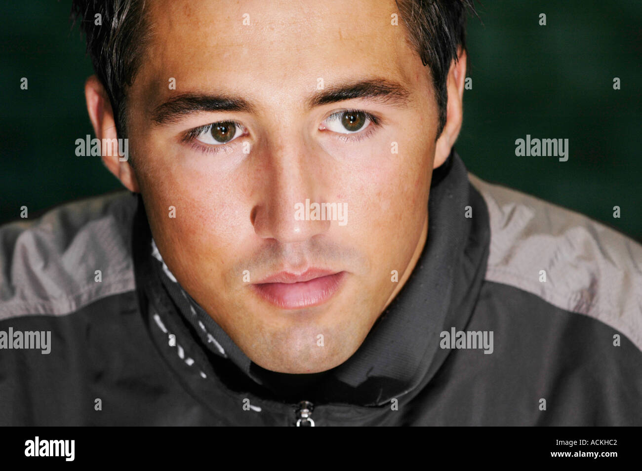 Ospreys rugby player hi-res stock photography and images - Alamy