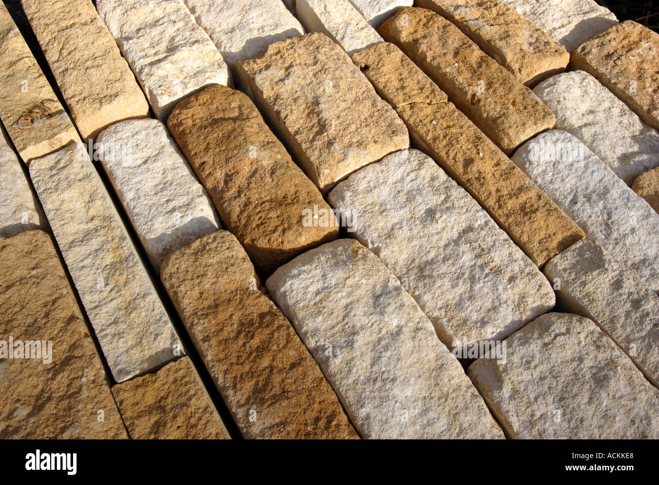 Limestone sample building hi-res stock photography and images - Alamy