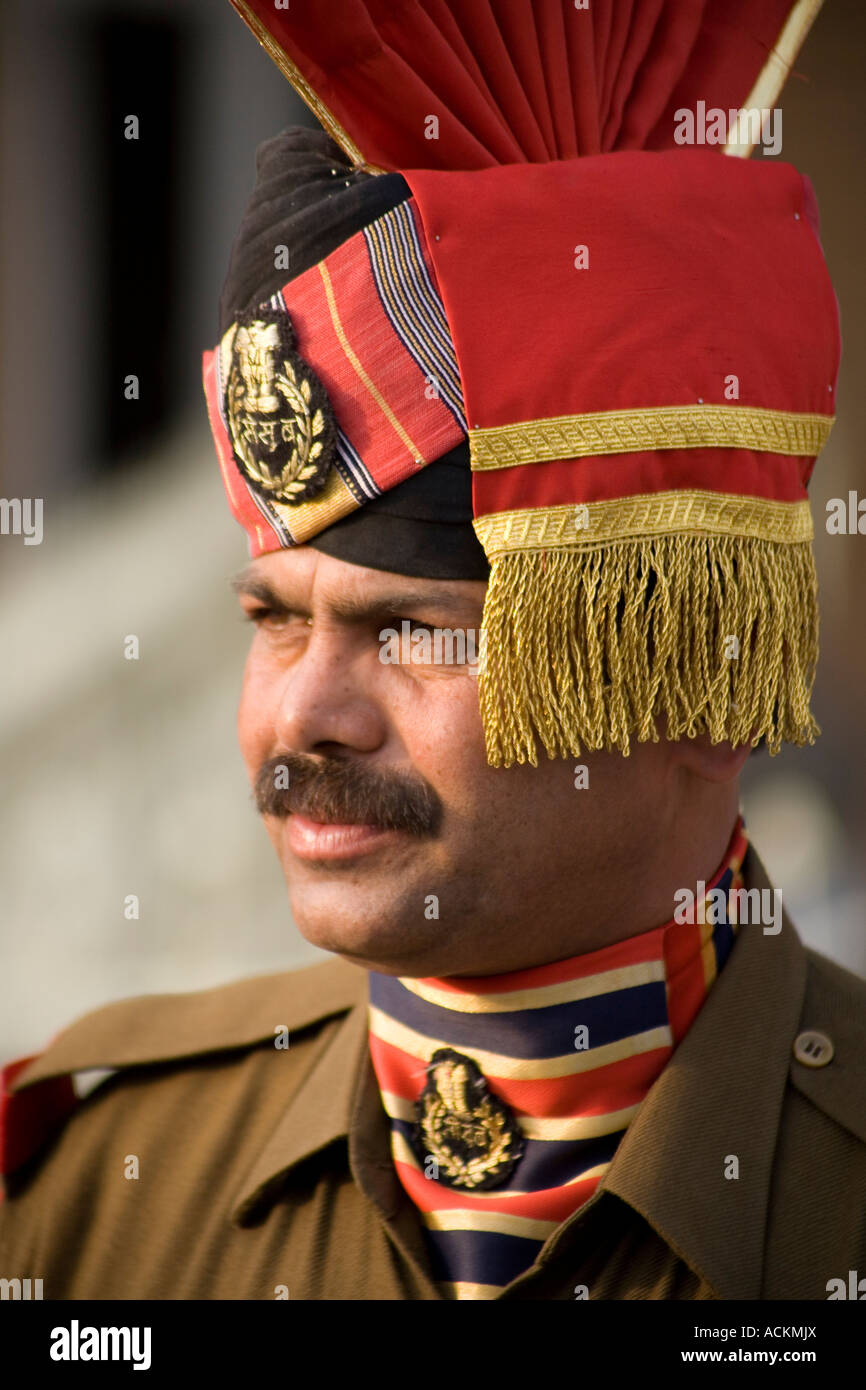 Indian border guard at the Wagah Gate, Punjab, India-Pakistan border ...