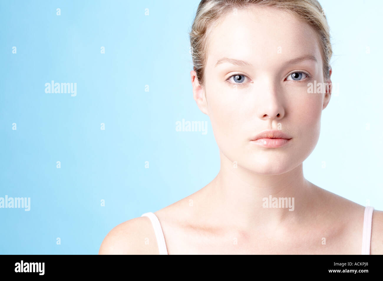 Beautiful natural looking adult woman hi-res stock photography and ...