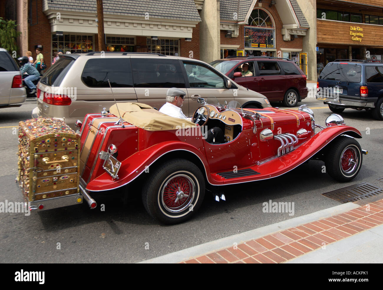 Red replica car hi-res stock photography and images - Alamy