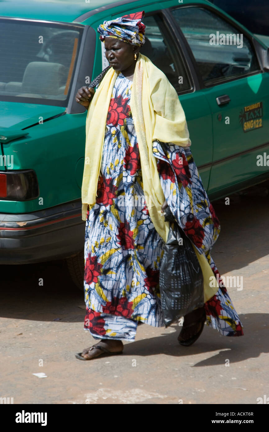 African women gambia traditional dress hi-res stock photography and ...
