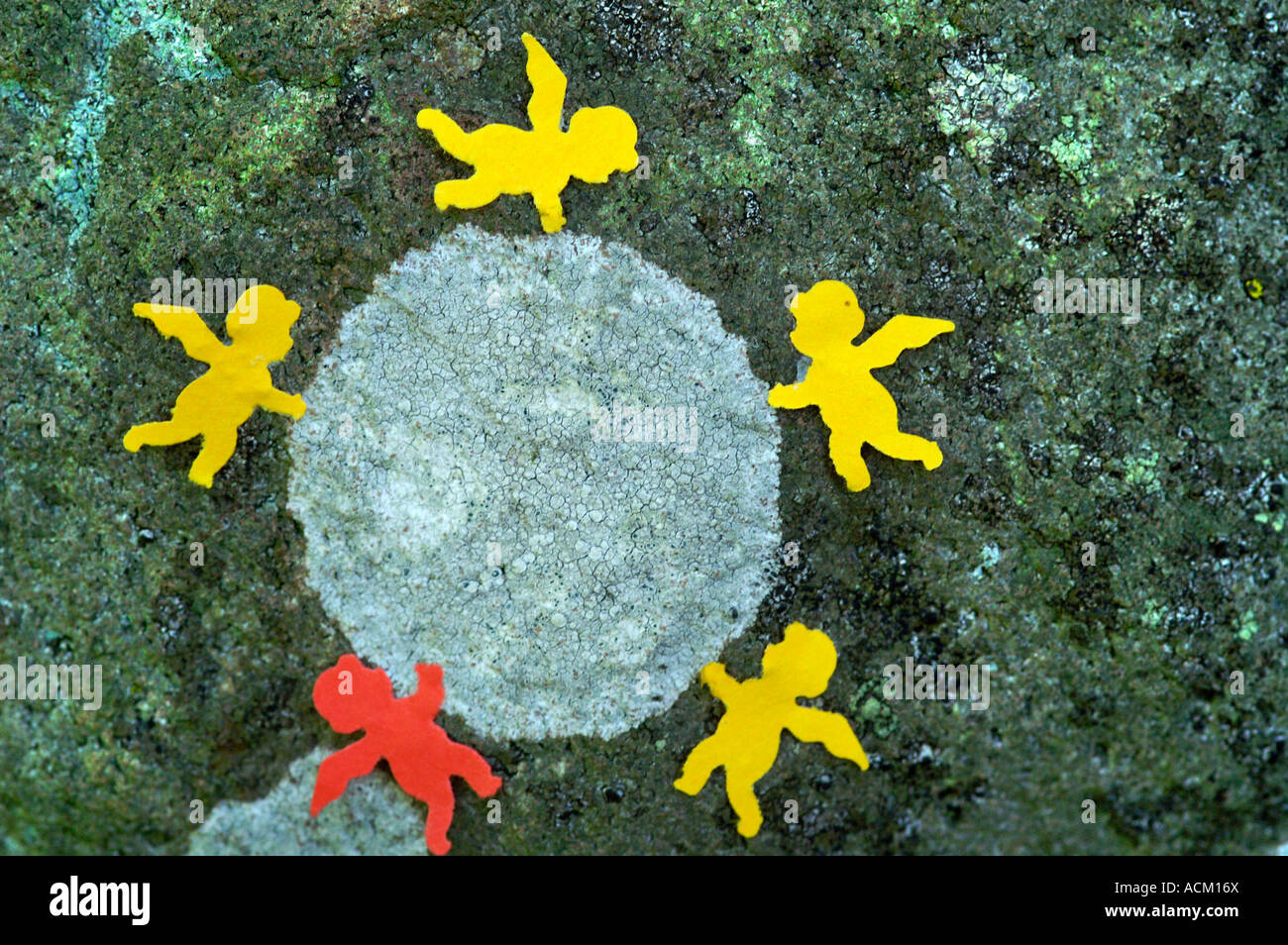 Spot difference hi-res stock photography and images - Alamy