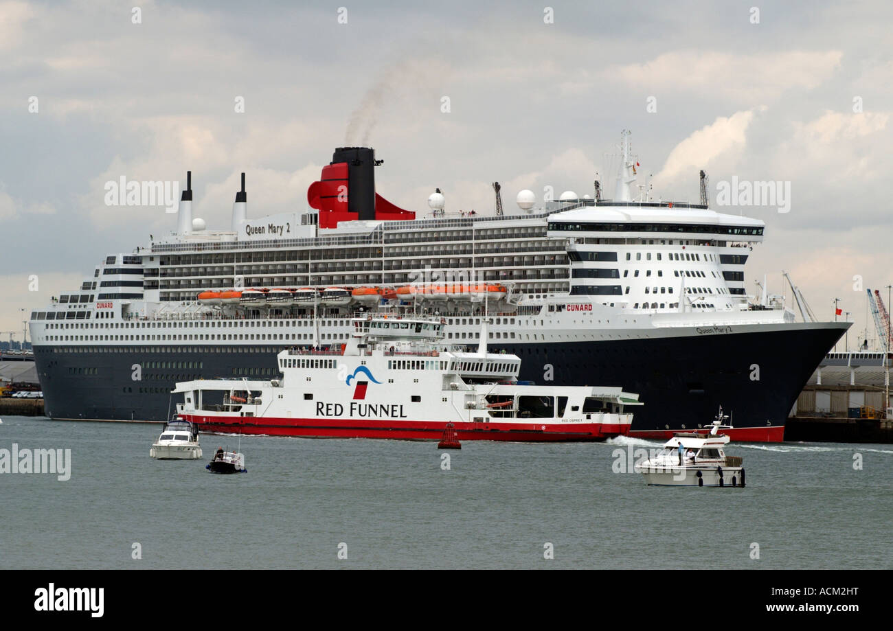 Queen Mary 2 the Cunard cruise ship and Red Funnel roro ferry Red ...