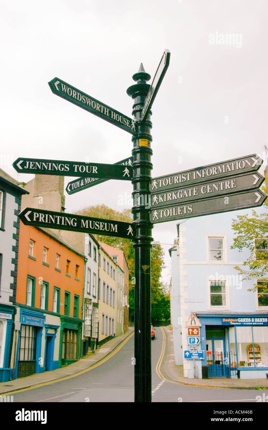 Street sign cockermouth cumbria hi-res stock photography and images - Alamy