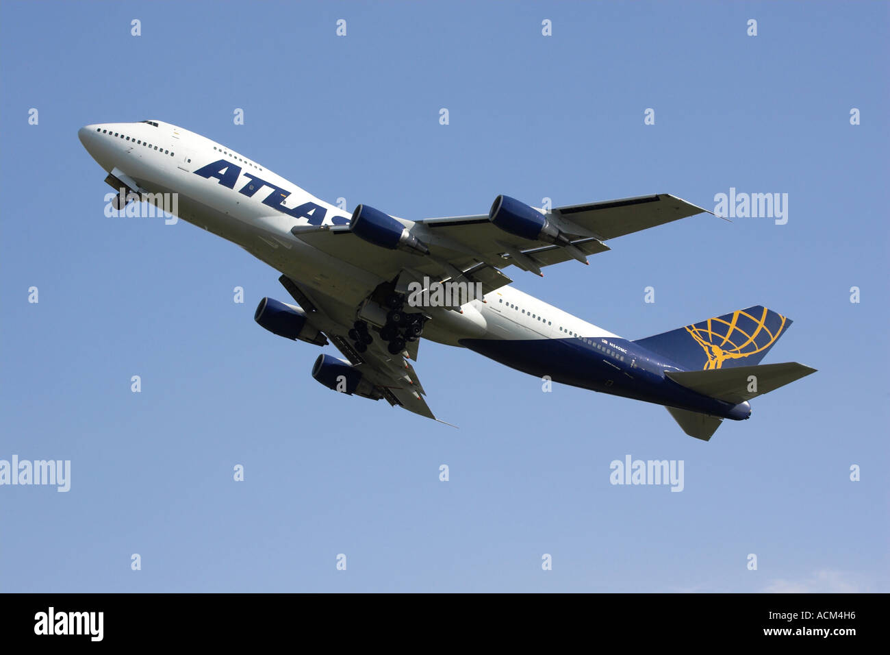 Atlas Boeing B747 200 jumbo jet Stock Photo - Alamy