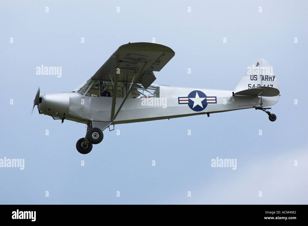 Piper Cub US Army spotter and observation plane Stock Photo - Alamy