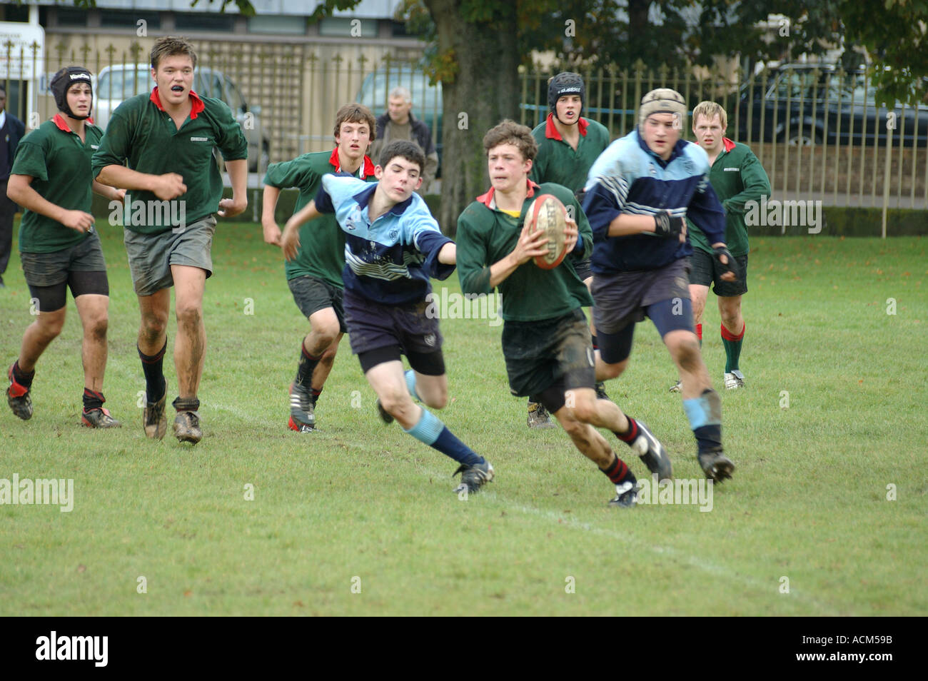 Schoolboy rugby hi-res stock photography and images - Alamy