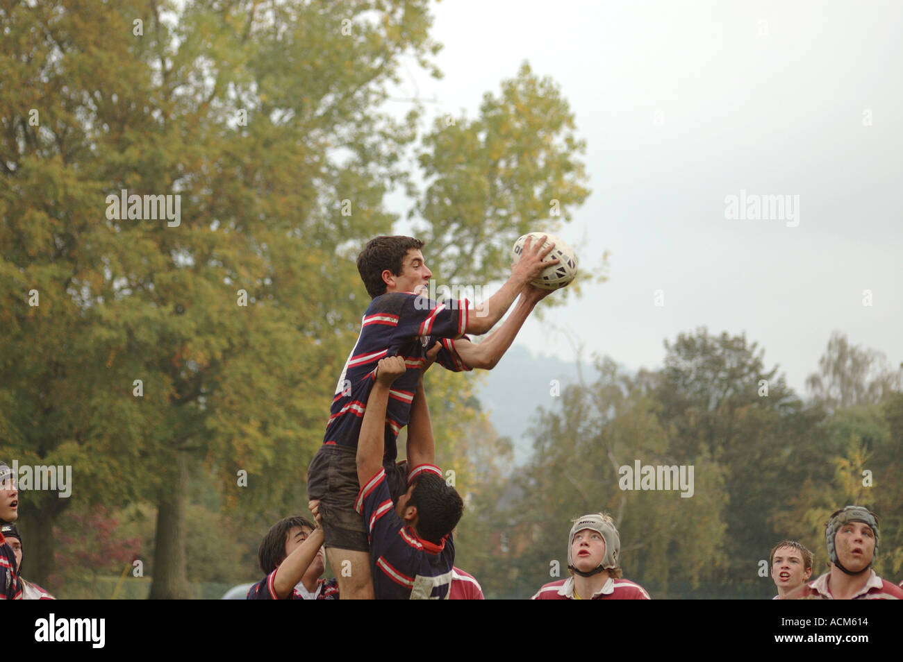 Teenage rugby hi-res stock photography and images - Alamy