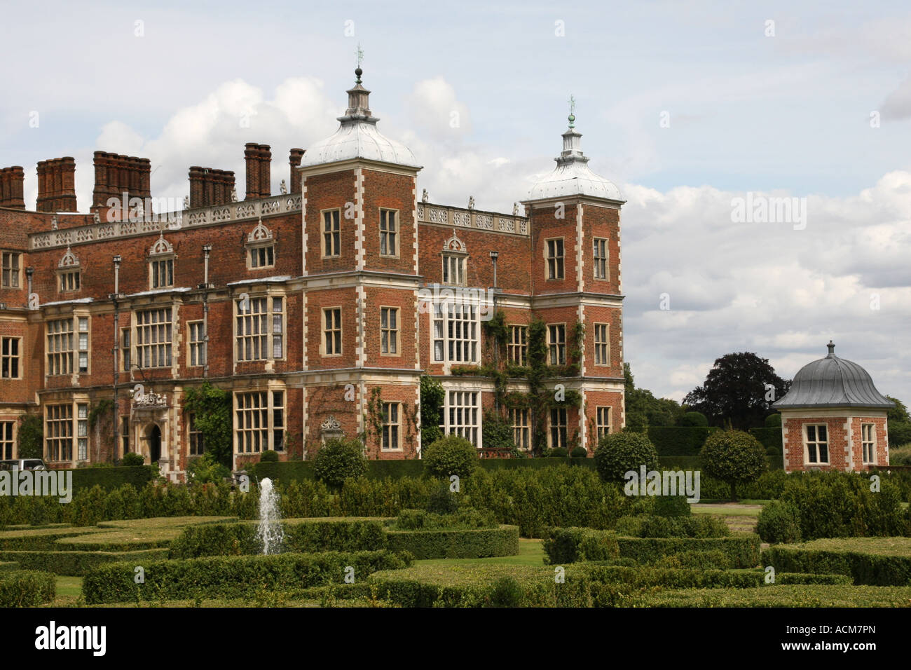 Landed gentry hi-res stock photography and images - Alamy
